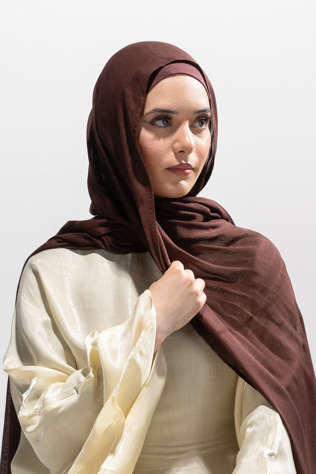 The Best Modal Hijab Sets with Matching Caps: Styling Tips & Care Guid ...